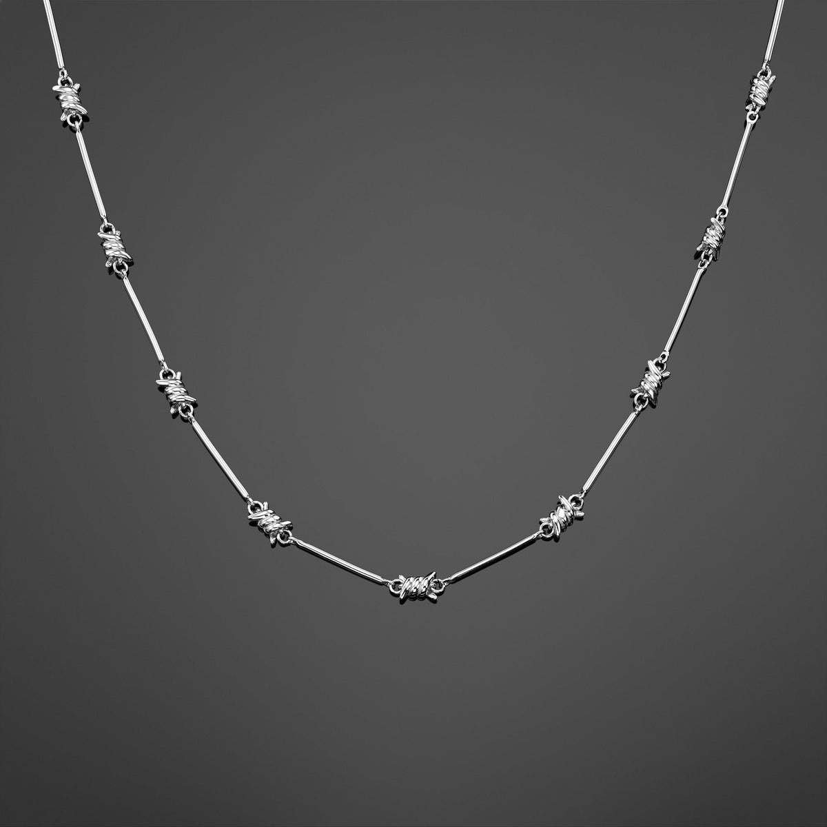 Minimal Barb Wire Chain - RG1005